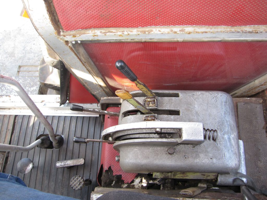 Schlüter Traktoren - Fahrzeuge - Schlüter Schmiede Jensen